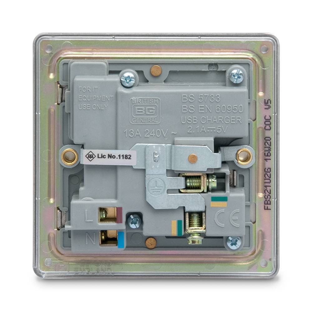 British General Single Switched Wall Power Socket Outlet Screwless ...