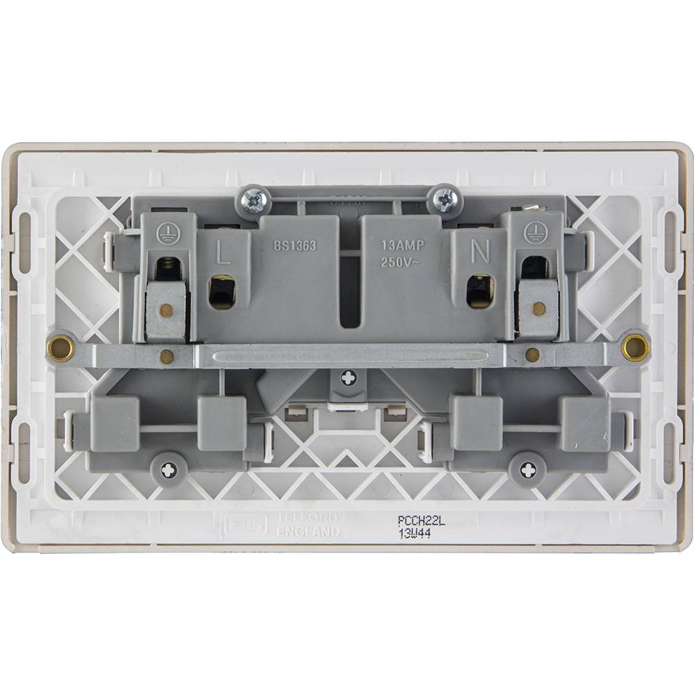 British General Neo Slimline 2 Gang 13Amp Switched Type G Socket