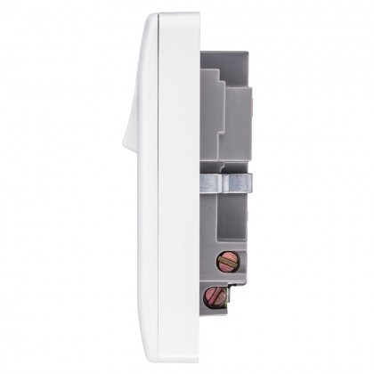British General Single Universal Switched Socket Outlet 2 USB 2.1A