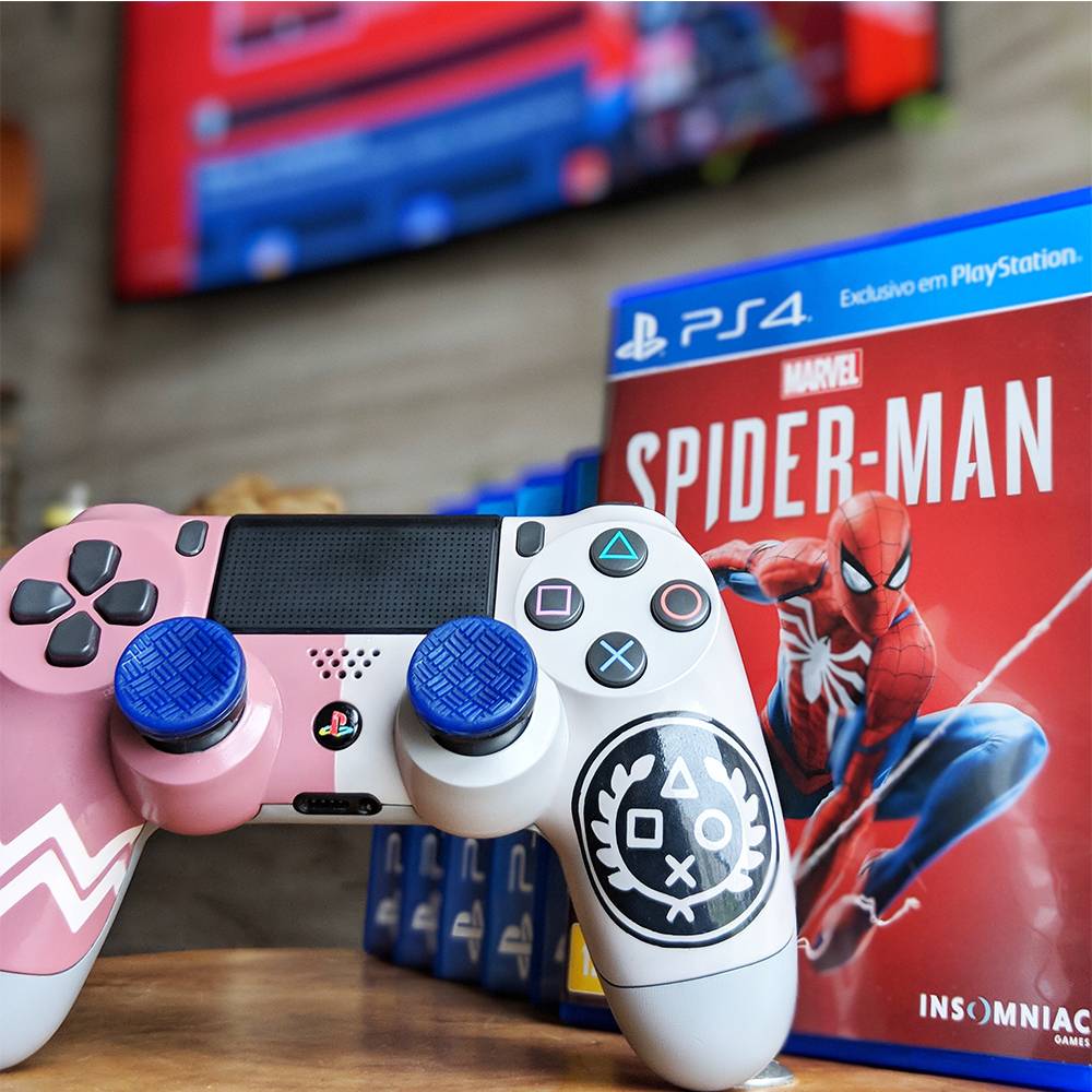 KontrolFreek Omni Cross-hatch Pattern Concave Low-rise Performance ...