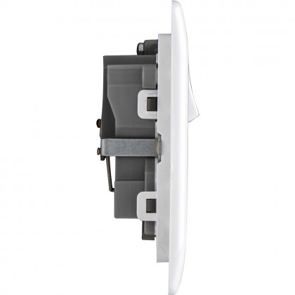 British General 1-Gang Single 13Amp Switched Type-G Socket Outlet Power ...