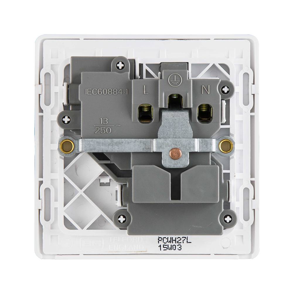 BG Universal Switched Socket Outlet With LED